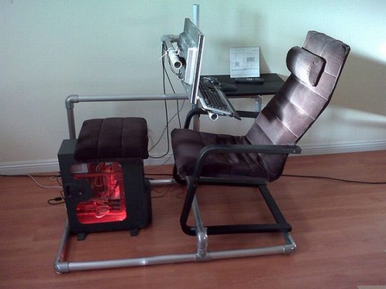 DIY gaming chair by Don Sturrock - Atcrux