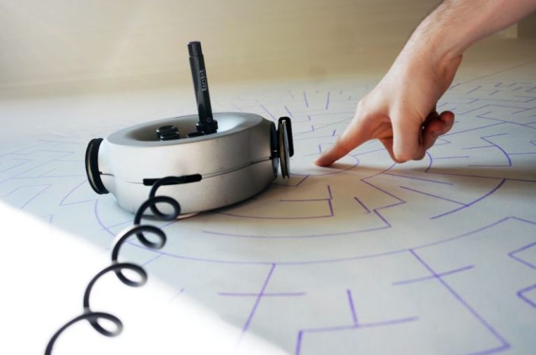 Scribit: World’s First Write & Erase Robot Aims to Fight Boredom
