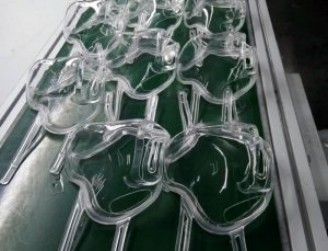 Leaf - World’s First Transparent N99+ Face Mask with UV-C Sterilization